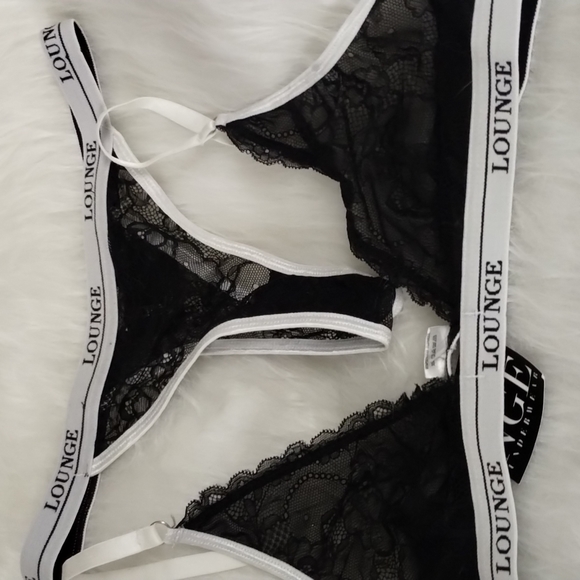 lounge | Intimates & Sleepwear | Lounge Panty And Bra Set | Poshmark
